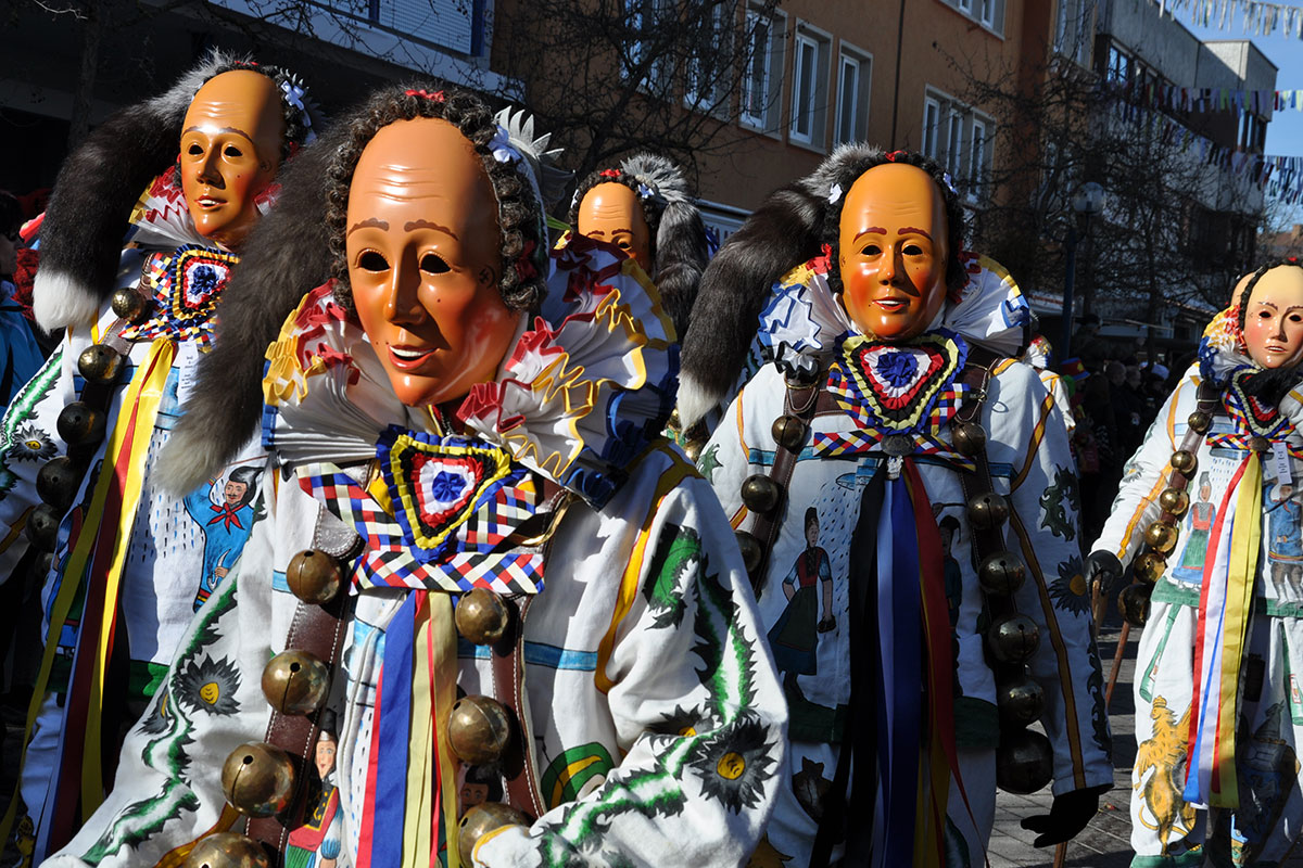Öffnungszeiten über Fasnacht 2018 - Rebholz Immobiliengruppe